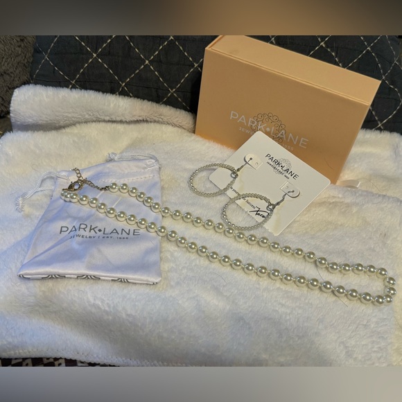 Park Lane | Jewelry | Parklane Sparkle Box Exclusive | Poshmark